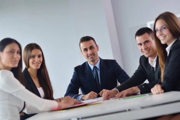 Business English : quelle méthode utiliser pour accueillir un client ...